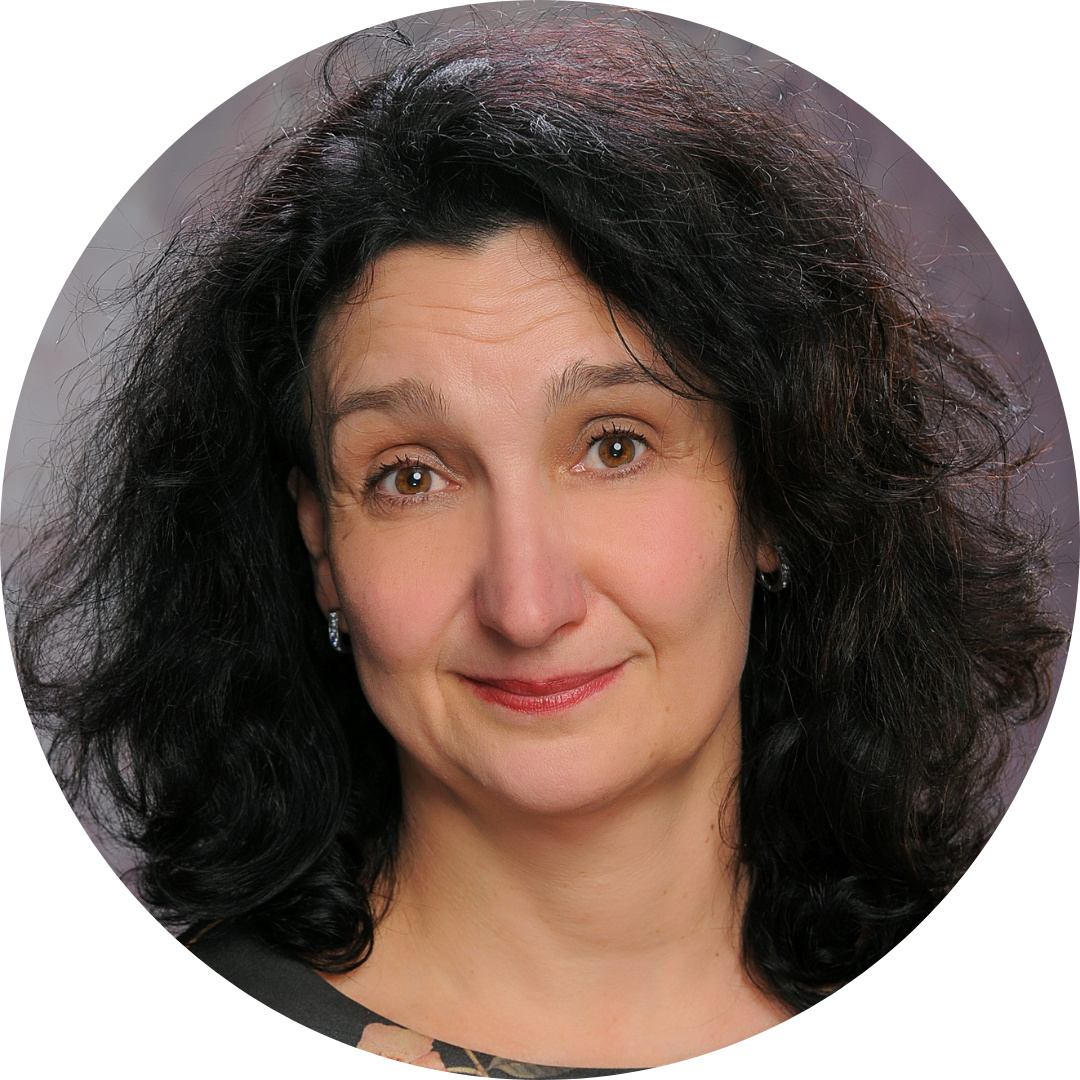 Oktatóink - Varsovia Üzleti és Alkalmazott Tudományok Egyeteme ...